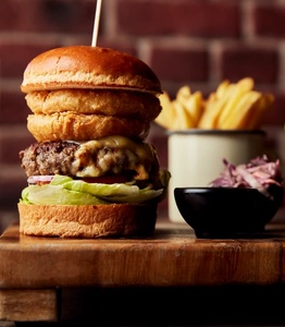 View Dining Menus for Sawyers Bar & Grill | Tŷ Magor