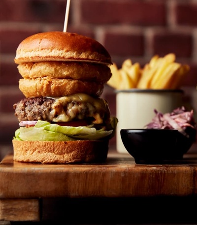 View Dining Menus for Sawyers Bar & Grill | Tŷ Magor