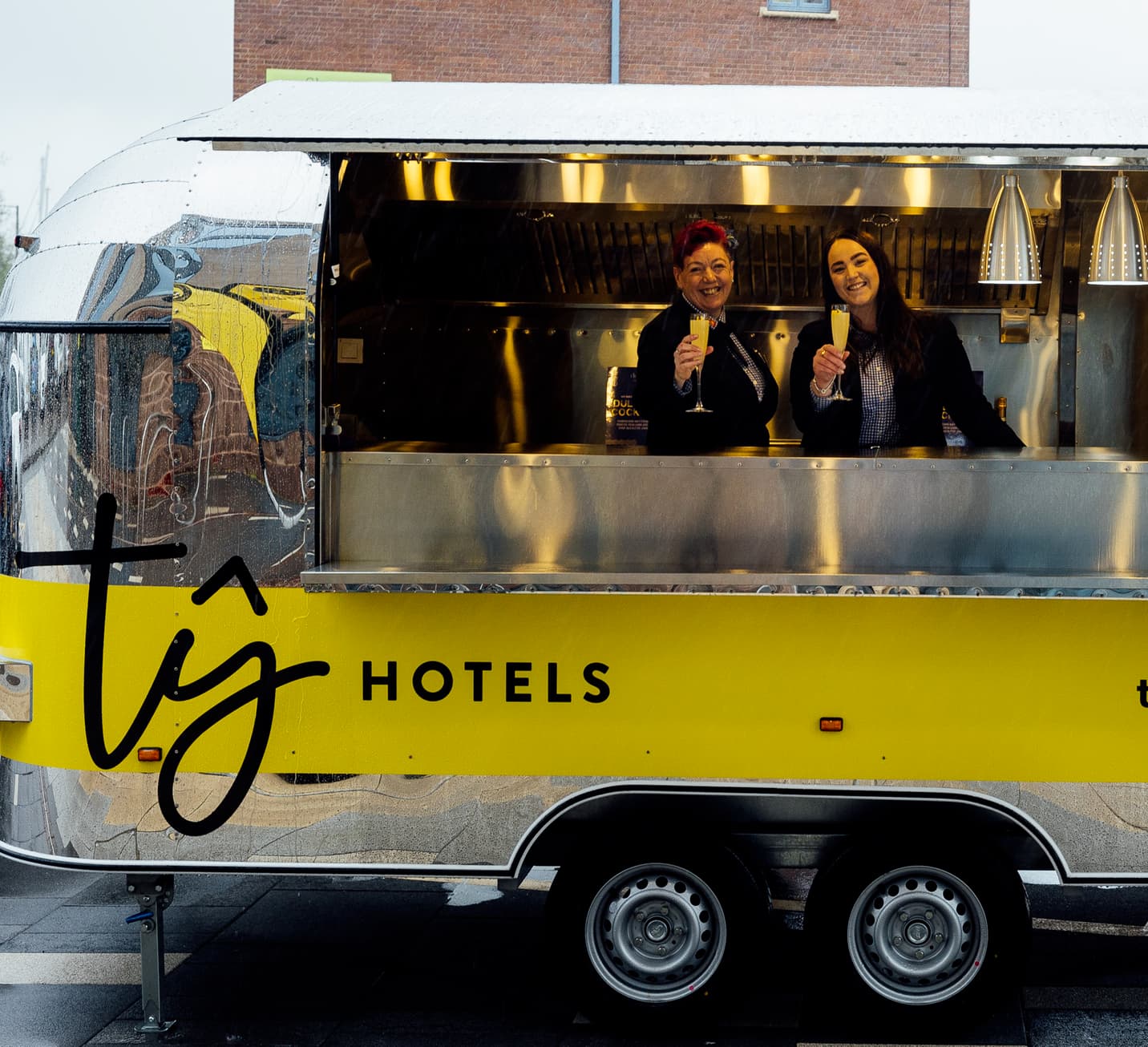 Dining Events & Offers - Milford Waterfront - Tŷ Hotels